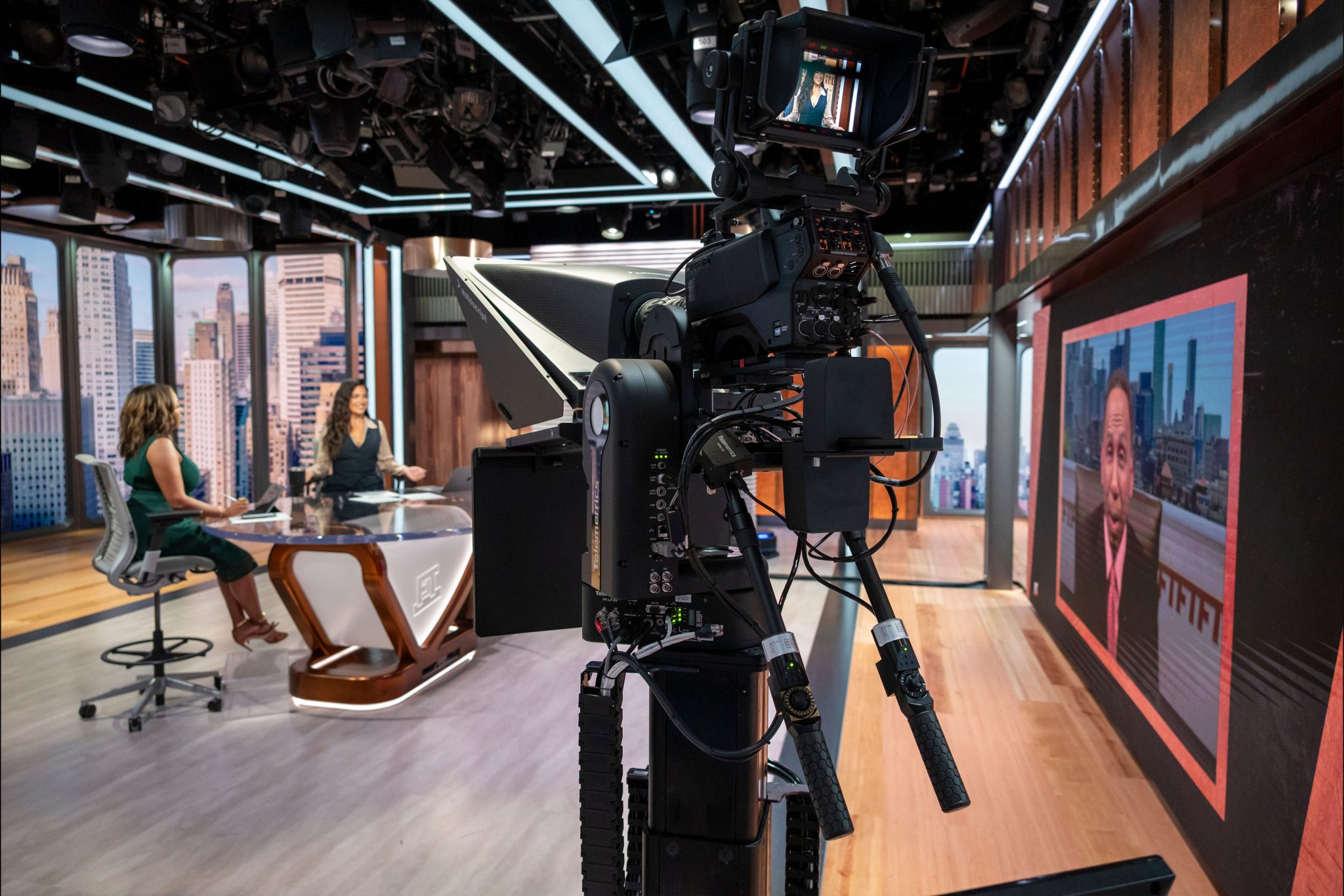 New Hudson Square studio a microcosm of an ESPN in transition - Sports ...